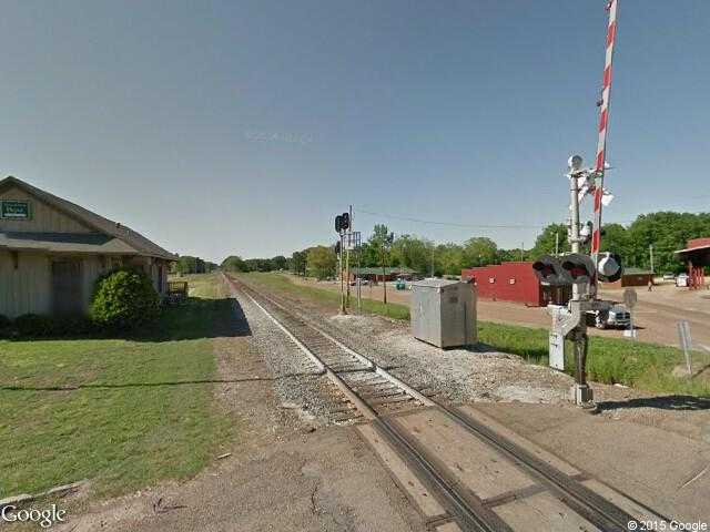 Google Street View Flora (Madison County, MS) - Google Maps